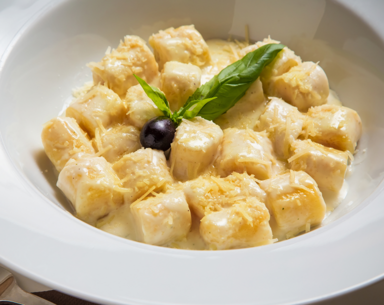 Gnocchi al Castelmagno rețetă • Gustul Italiei